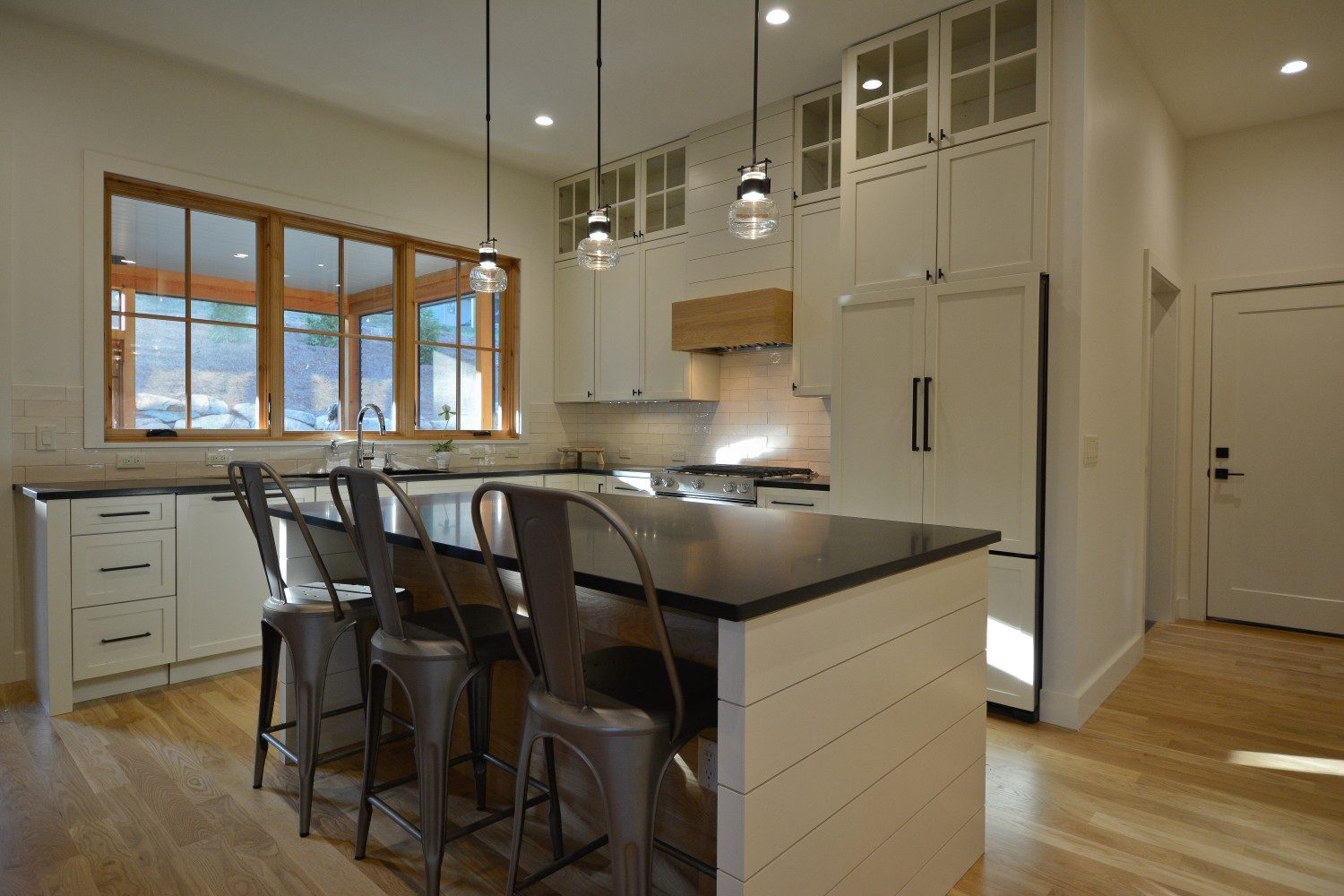 Westside Modern Farmhouse | Jade Mountain Builders